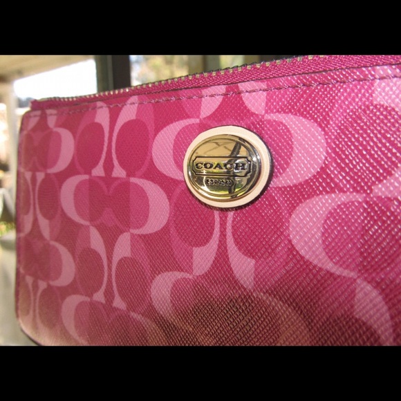 Coach | Bags | Coach Wallet Peyton Dream C Slim Zip | Poshmark